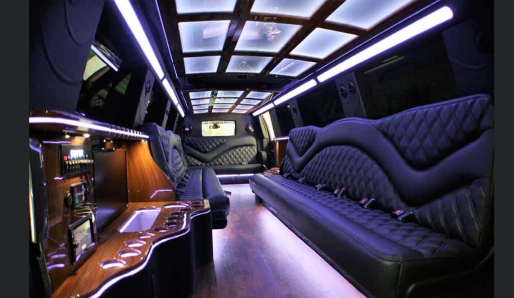 14 Passenger Limo And Party Bus Chicago & Suburbs