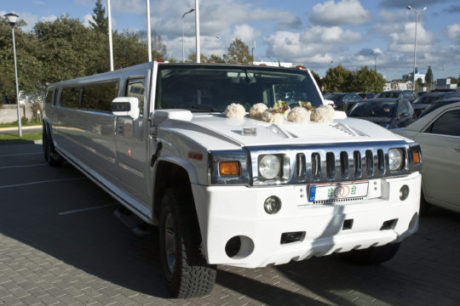 Prom Limo Service Chicago, IL | Sedans, SUV's & Stretch Limo